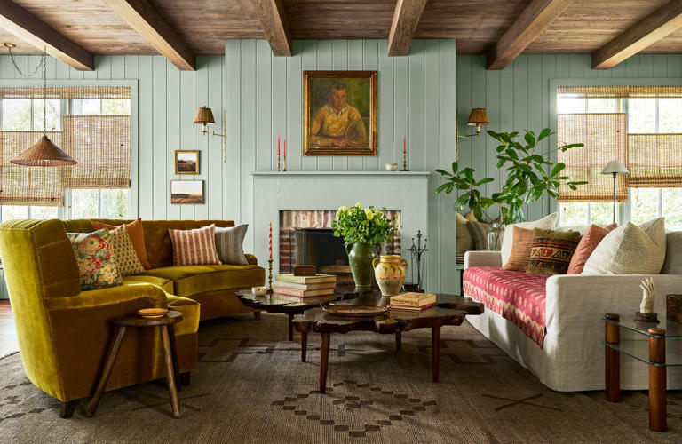 The top living room paint trends for 2026, according to designers