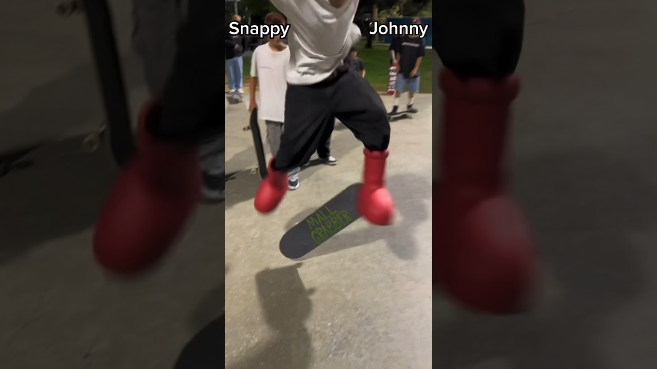 Big red boot game of SK8? With @Snappythesnapster #skateboarding #skate ...