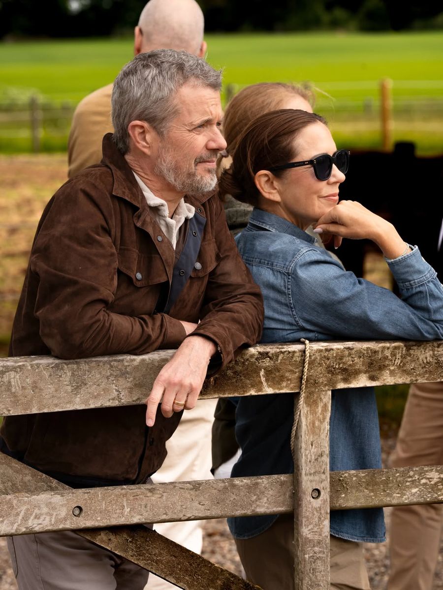 Queen Mary's denim style takes center stage in latest outings: Casual ...