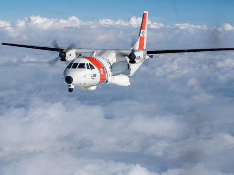 Coast Guard rescue plane makes emergency landing at Tweed Monday, fire ...