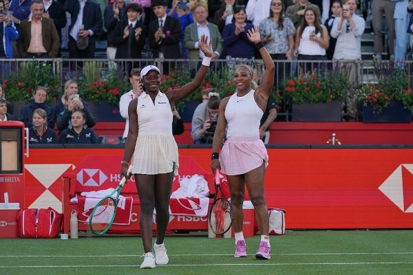 Serena Williams shrugs off nerves for doubles win in return