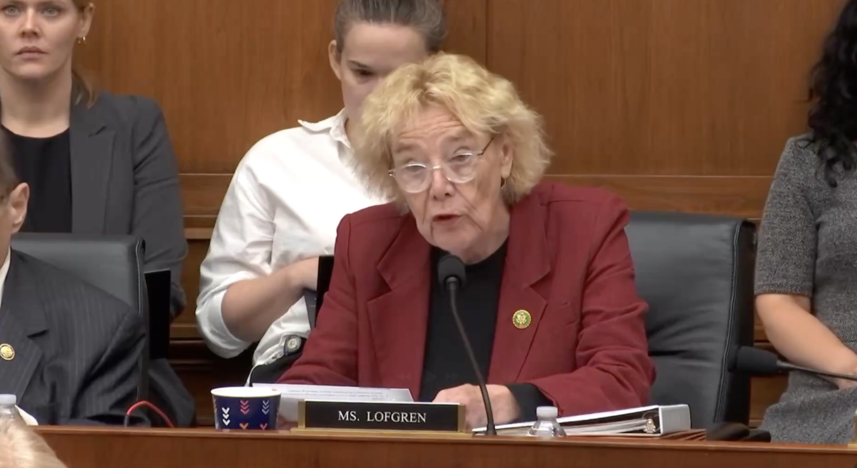 'That's the threat we need to be discussing': Rep. Zoe Lofgren calls ...