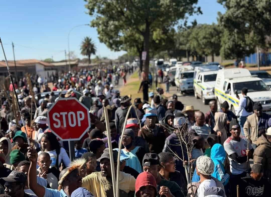 Behind the March & March hype: Leadership and the question of state ...