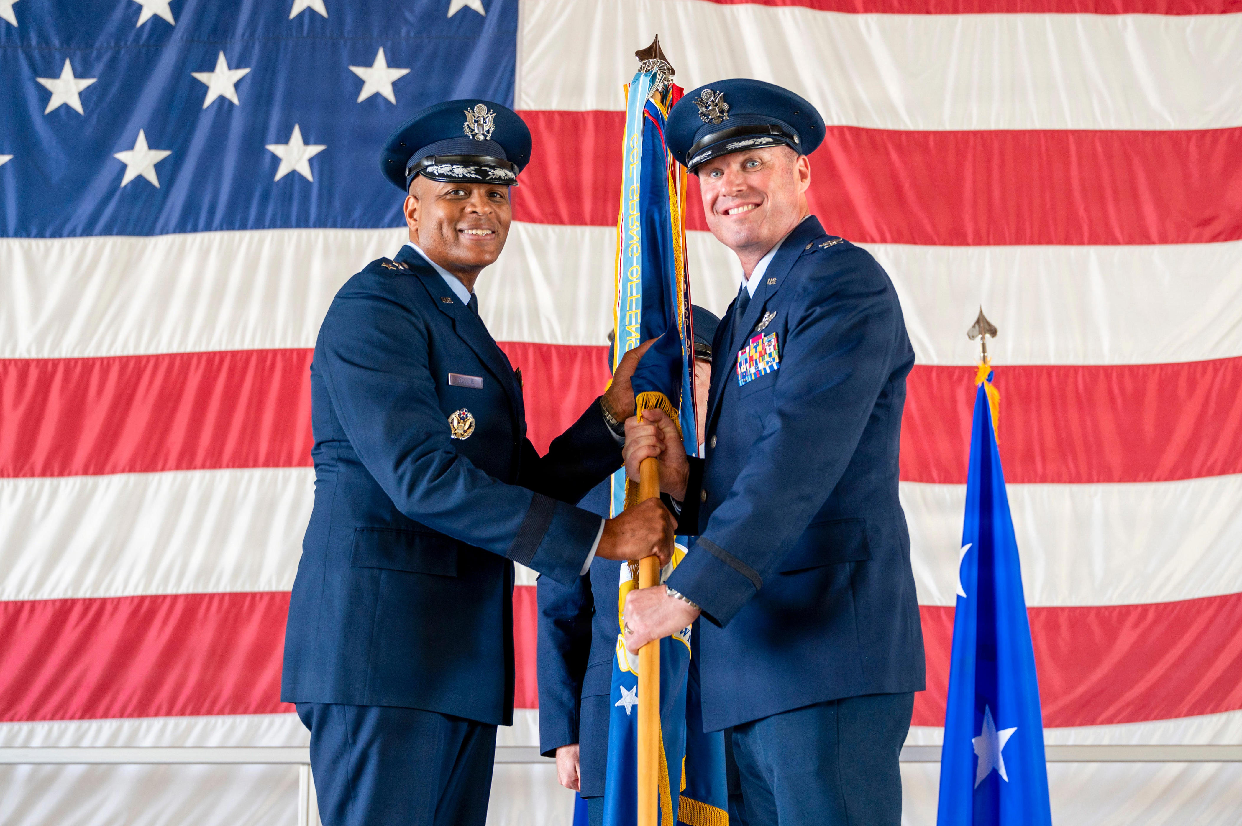 Holloman Air Force Base welcomes new commander in ceremony