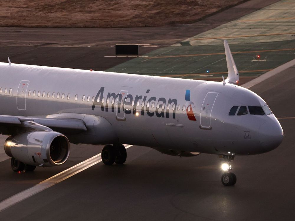 AAL stock pops as Google deal and falling oil prices lift airlines