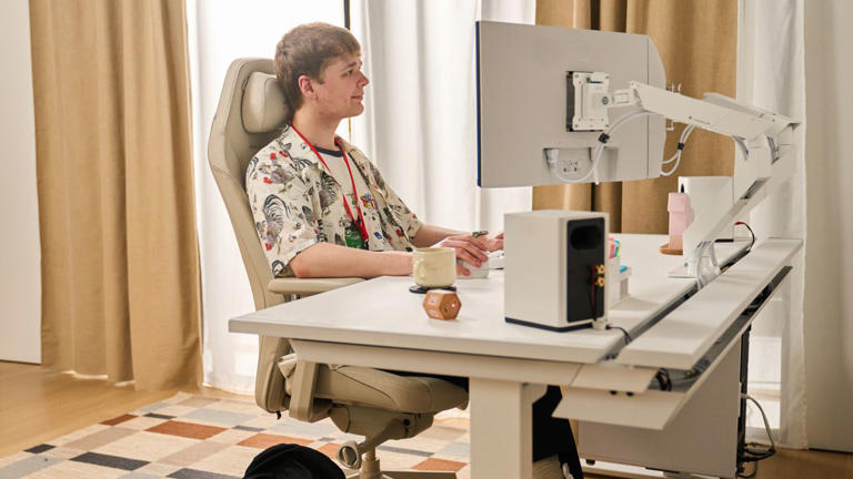 Secretlab's stylish new task chair saves you from having to put a ...