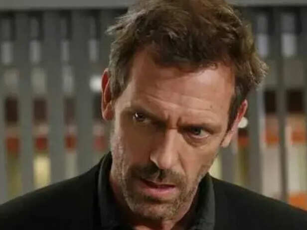 Hugh Laurie posts an apology after getting drunk and berating a fan who ...