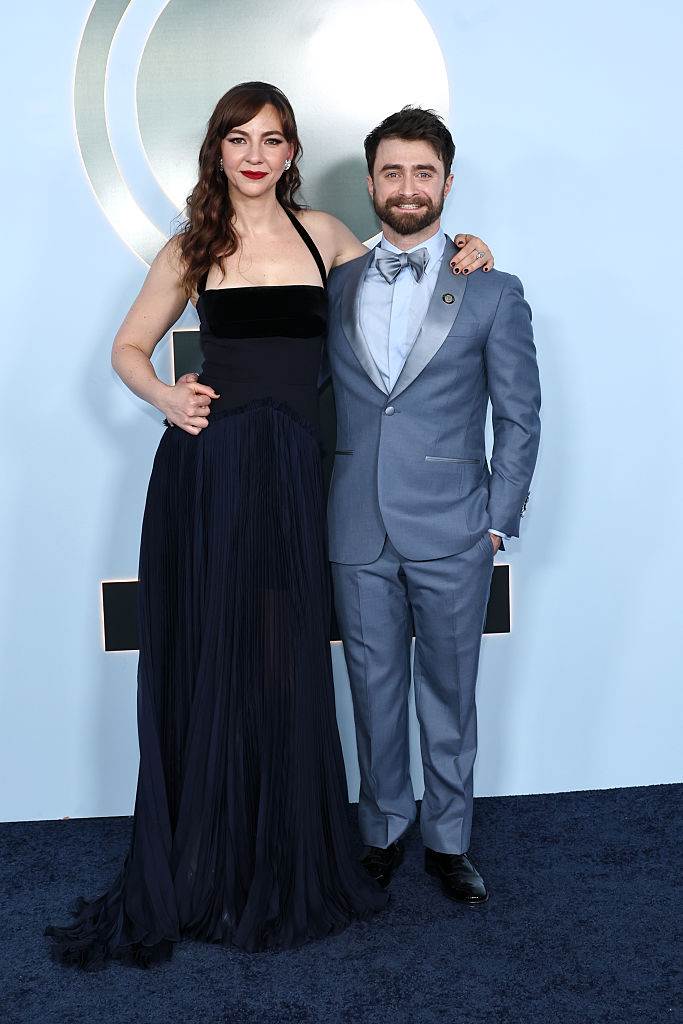 P!NK, Daniel Radcliffe, Usher, and more on the red carpet at the Tony ...