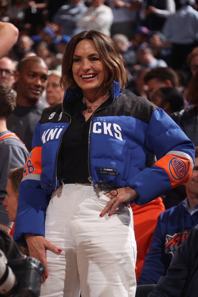 Mariska Hargitay can hardly watch NBA Finals with her son from their ...