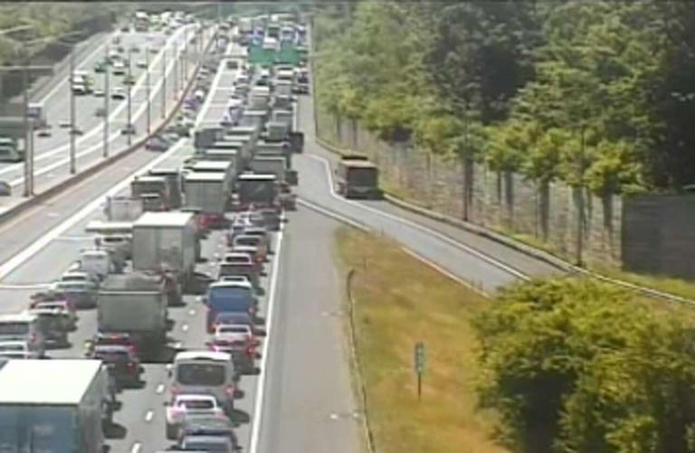 I-91 south in Windsor closed after crash involving tractor-trailer ...