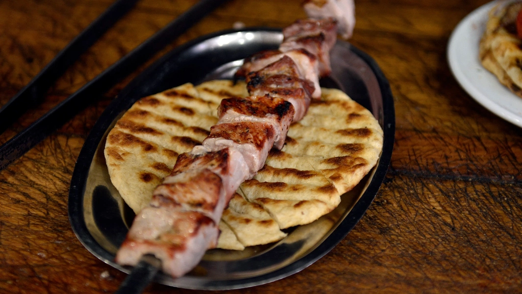 15 traditional and regional Greek foods and drinks