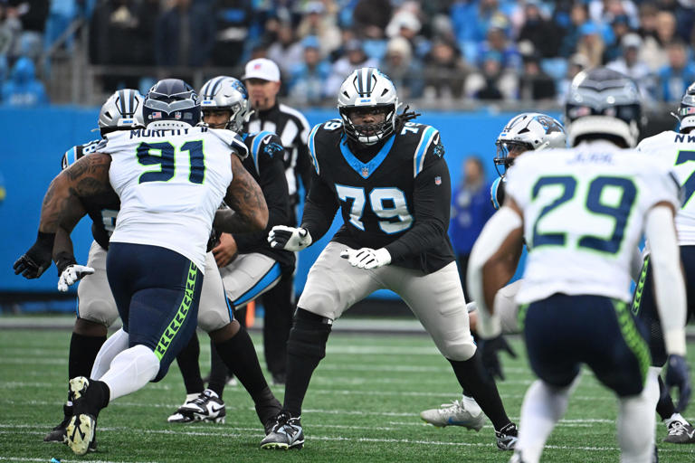 Panthers expect OT Ikem Ekwonu back during 2026 season