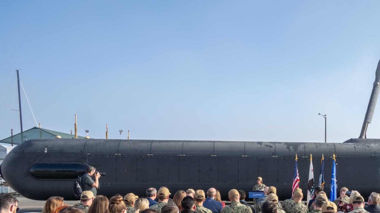 The US Navy is buying 16 Boeing Orca robot submarines built to lay ...