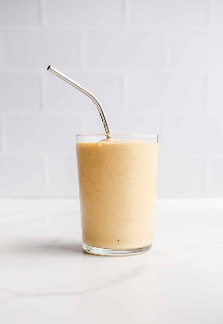 Peach banana smoothie