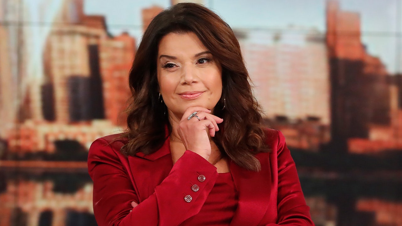 Ana Navarro and former Trump campaign aide clash over president's ...