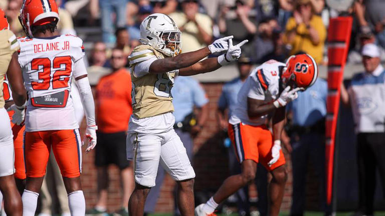 Predicting statistical leaders for Georgia Tech football in 2026