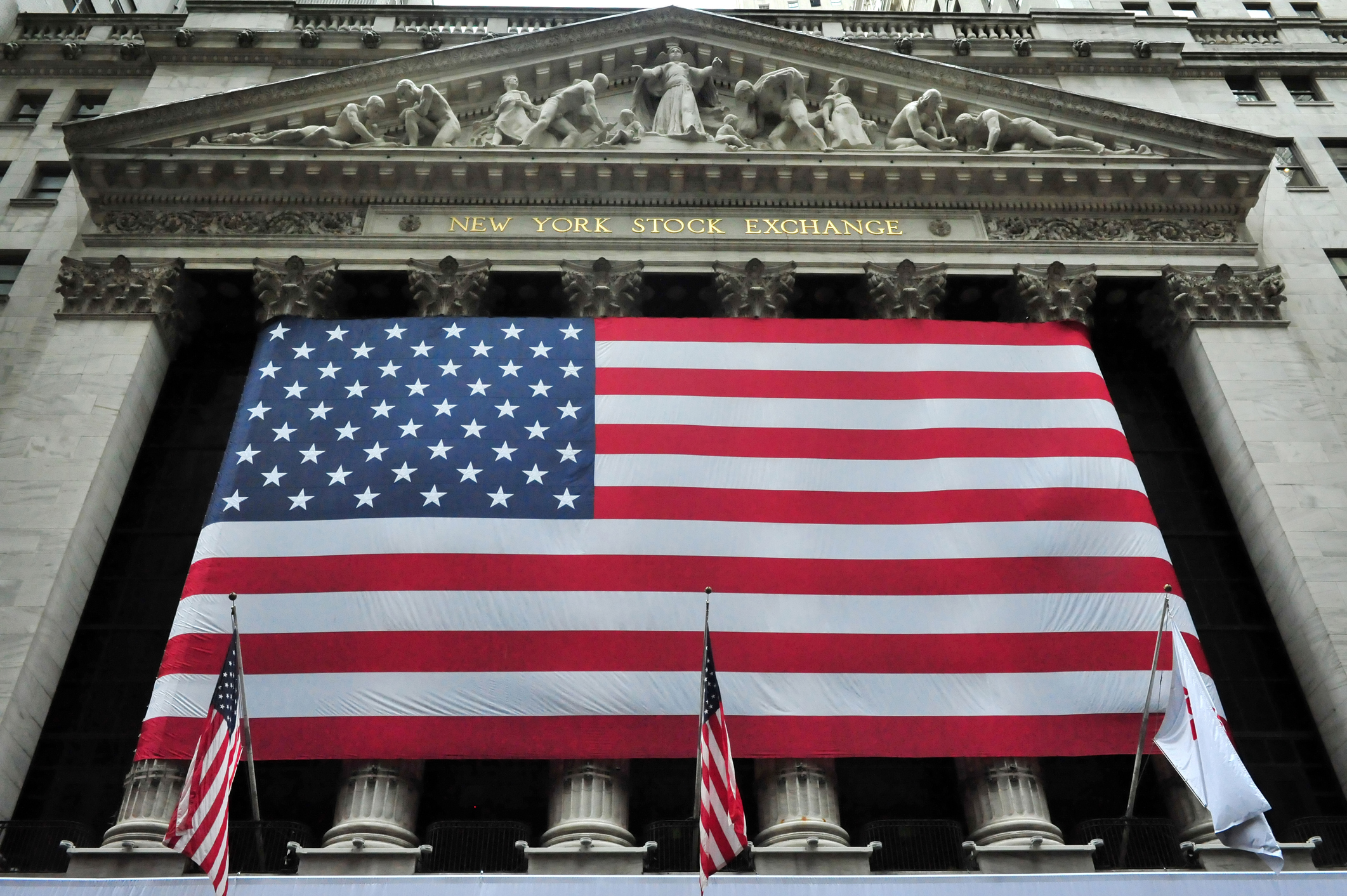 Stock markets crash because of huge increases in jobs (this doesn't ...