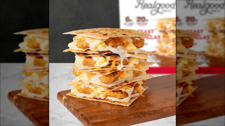 14 frozen breakfast items with over 15 grams of protein