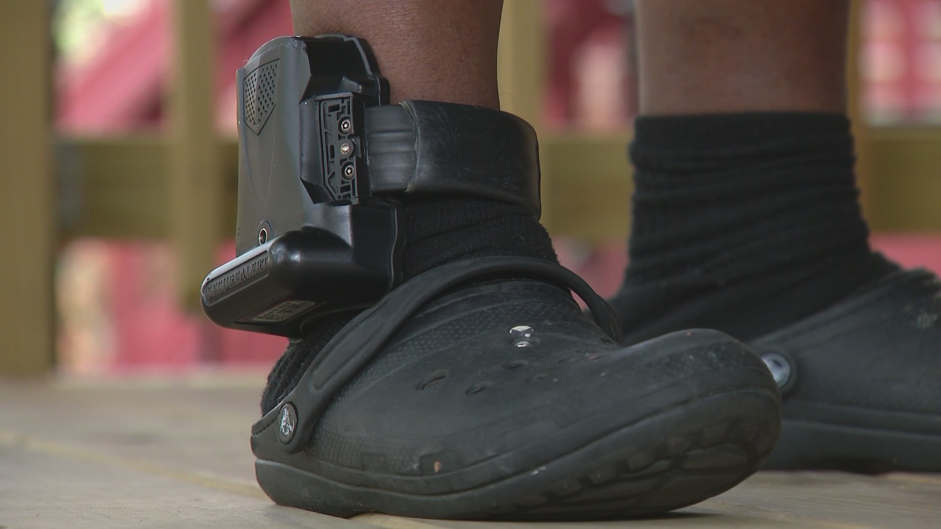 City council seeks solutions for electronic monitoring concerns