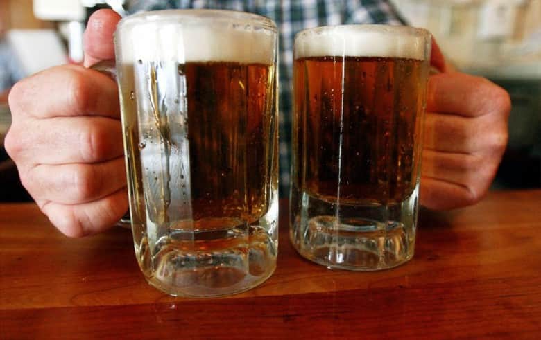 Alberta bars, restaurants and pubs now allowed to serve liquor starting ...