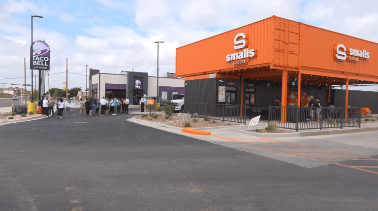 Taco Bell, Smalls Sliders mark milestone openings in Odessa