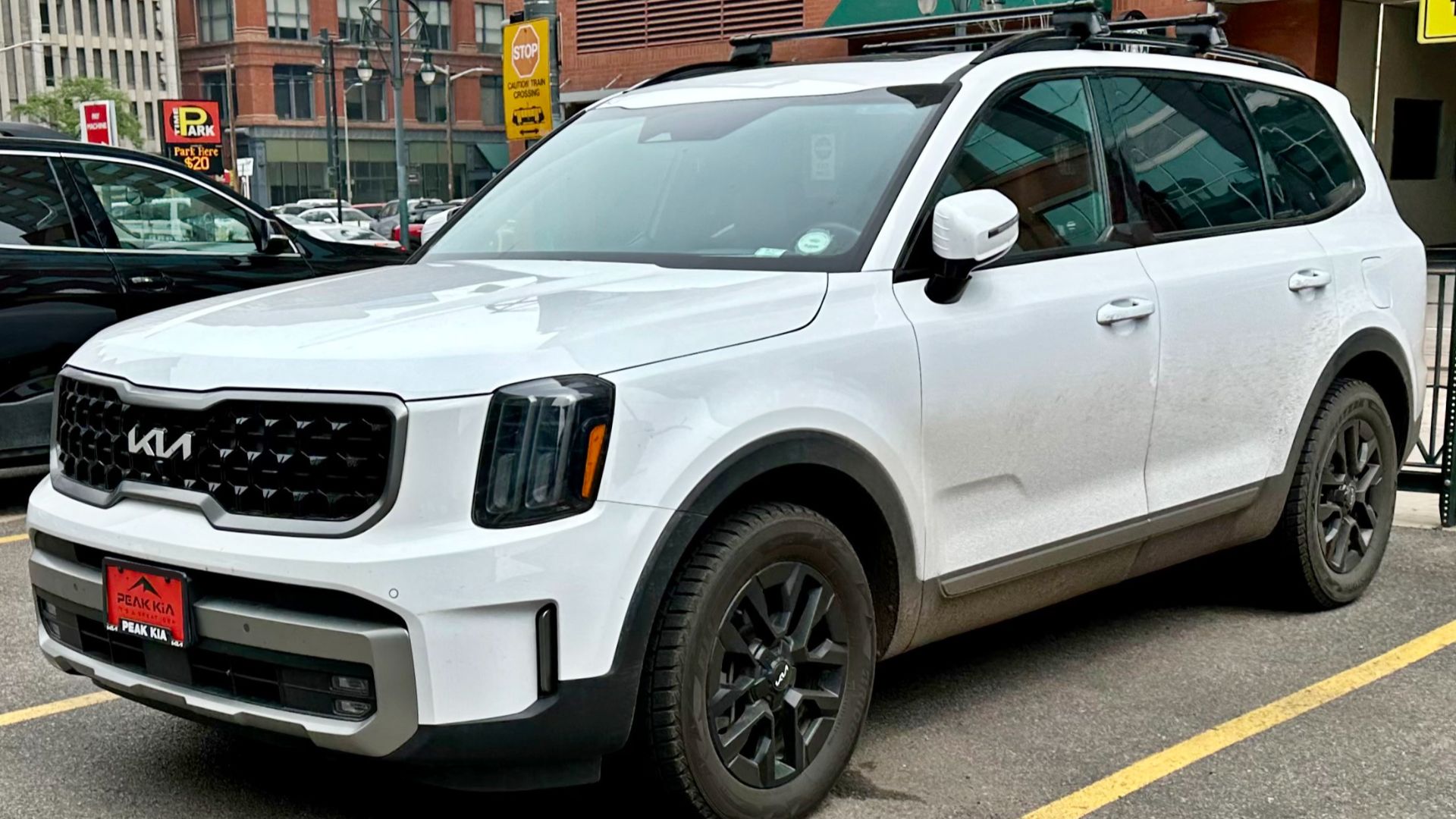 20 cars that make reverse parking a breeze