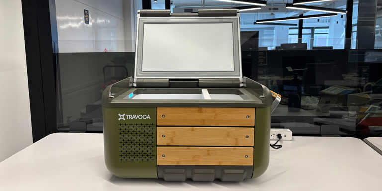 Travoca Rigel 25 review: Leave behind melty, messy ice with this ...