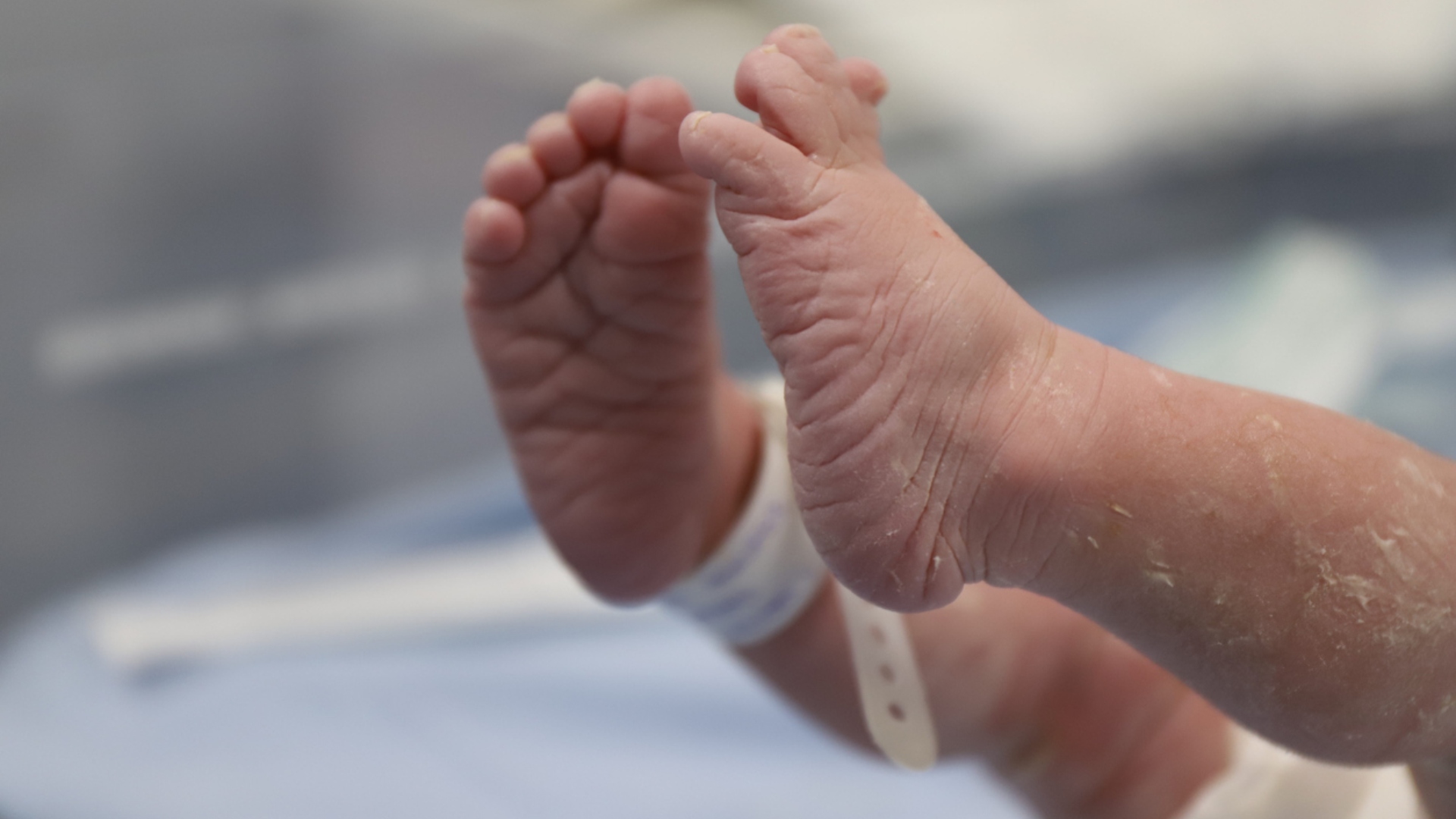NICU nurse gets 45-year sentence for breaking 9 babies’ bones but will ...