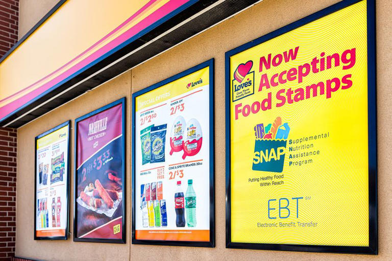 123,000 New Yorkers at risk of losing vital SNAP benefits after Trump's ...