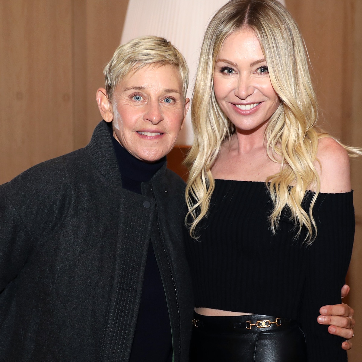 Ellen DeGeneres, Portia de Rossi pack on the PDA during Spain trip