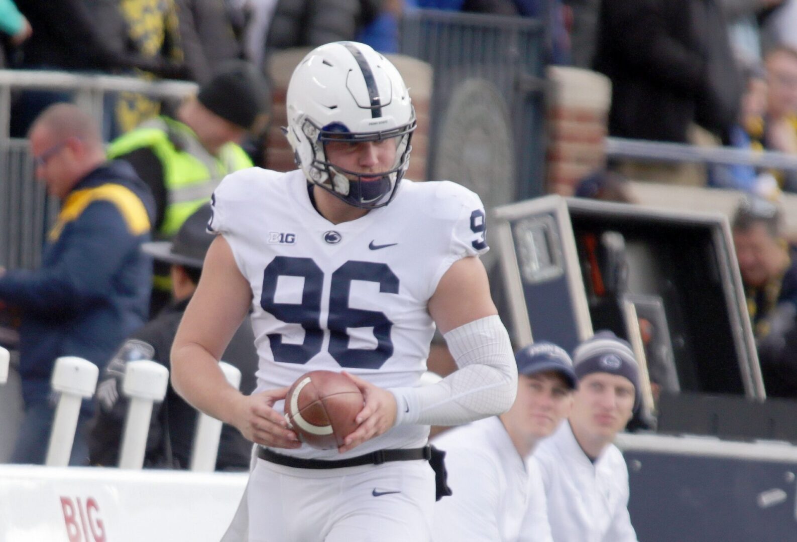 Former Penn State Football Seriously Injured, Fiancee Killed in ...