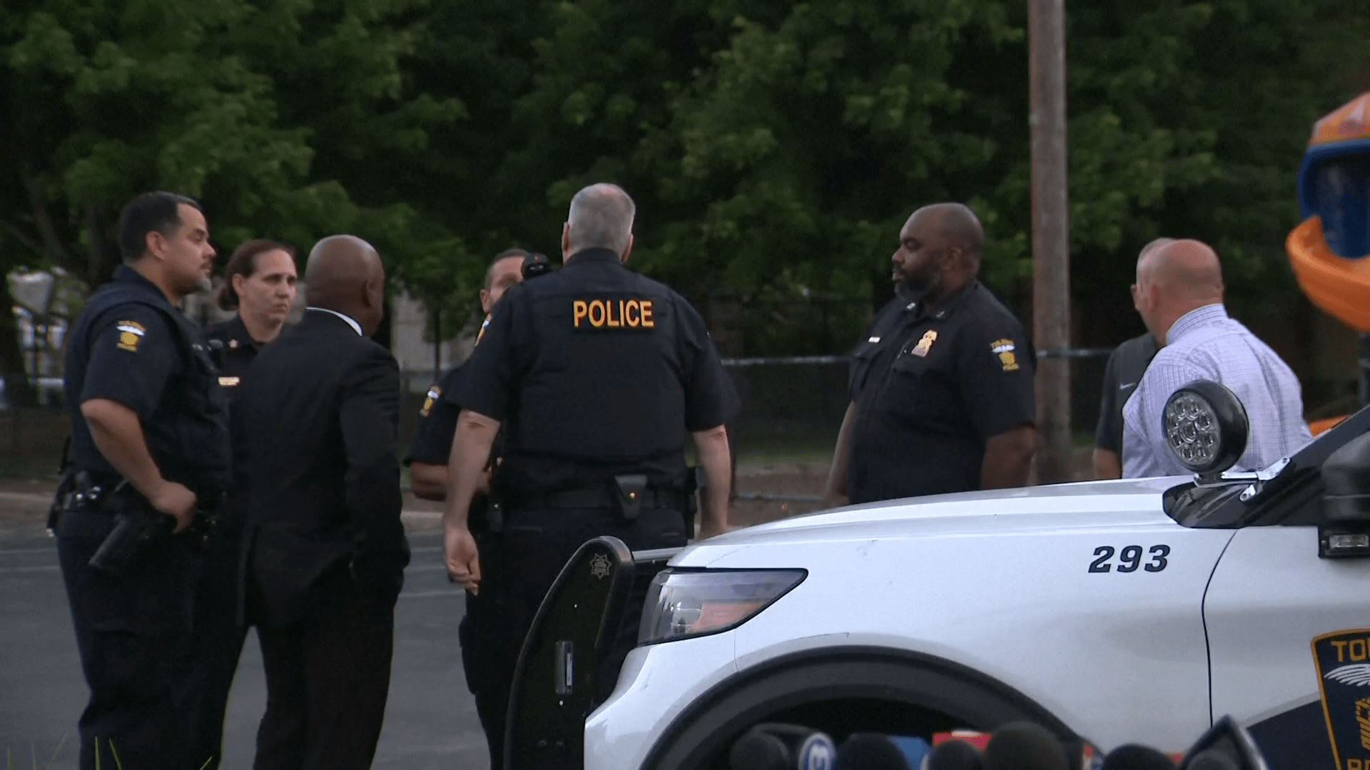 Mass shooting in 'Little Chicago' has Toledo reeling from street gang ...