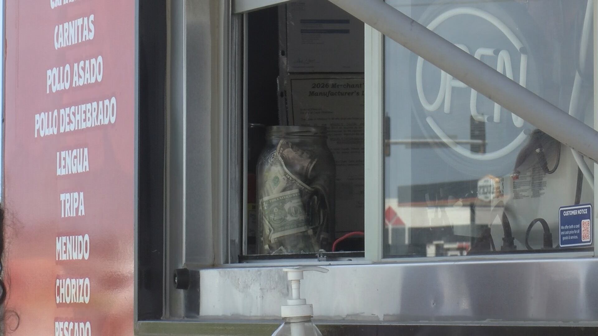 Community supports hero’s food truck after flood rescue
