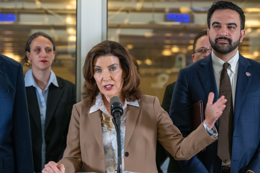 ICE blasts ‘reckless’ Mamdani, Hochul as it releases IDs of criminal ...