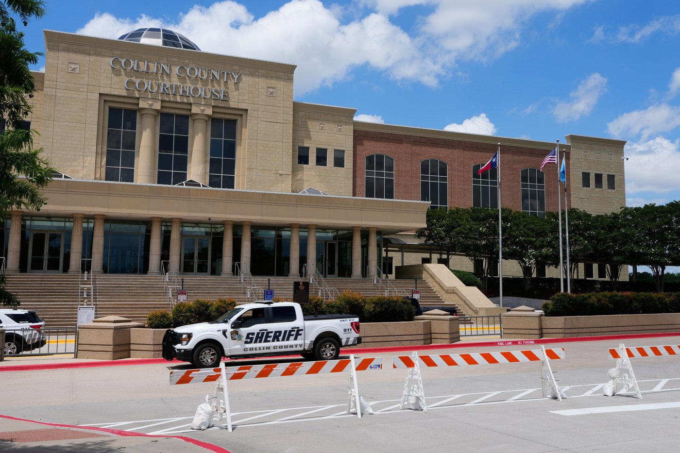 Texas teen convicted of murder for stabbing another athlete at a high ...