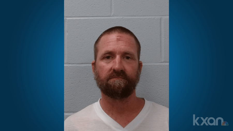 Austin man arrested after fleeing in stolen vehicle, crashing into Kyle ...