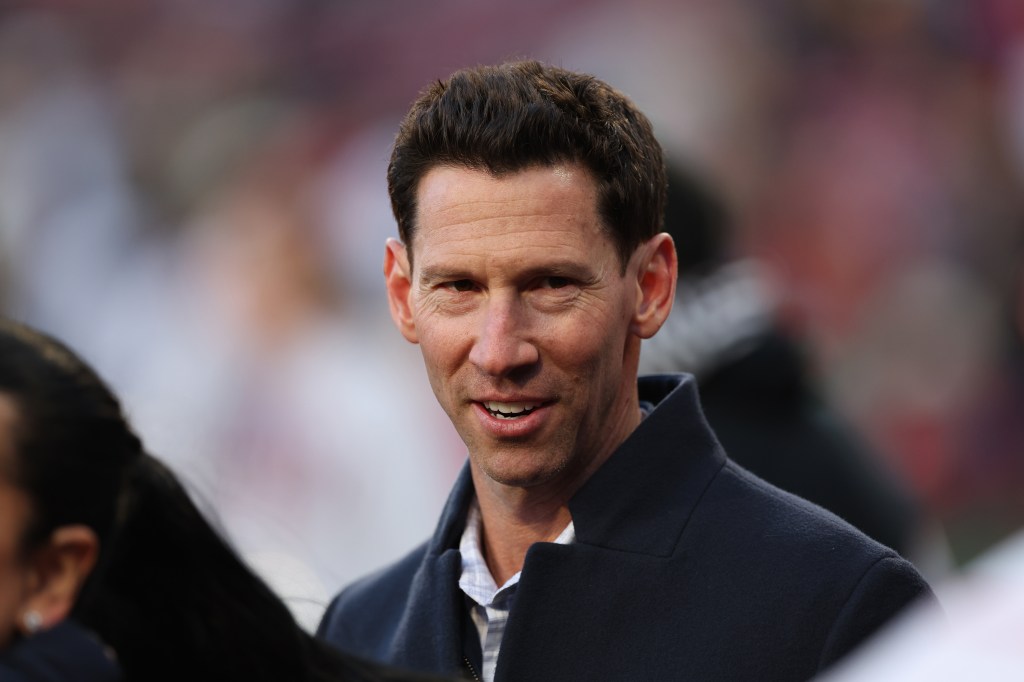 Red Sox ownership taking 'desperate' tactic in search to save season