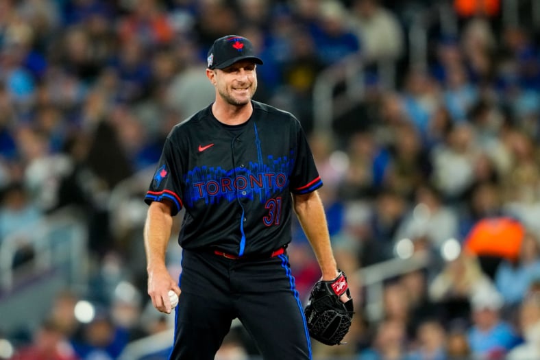 Blue Jays get boost to rotation with much-needed positive injury news