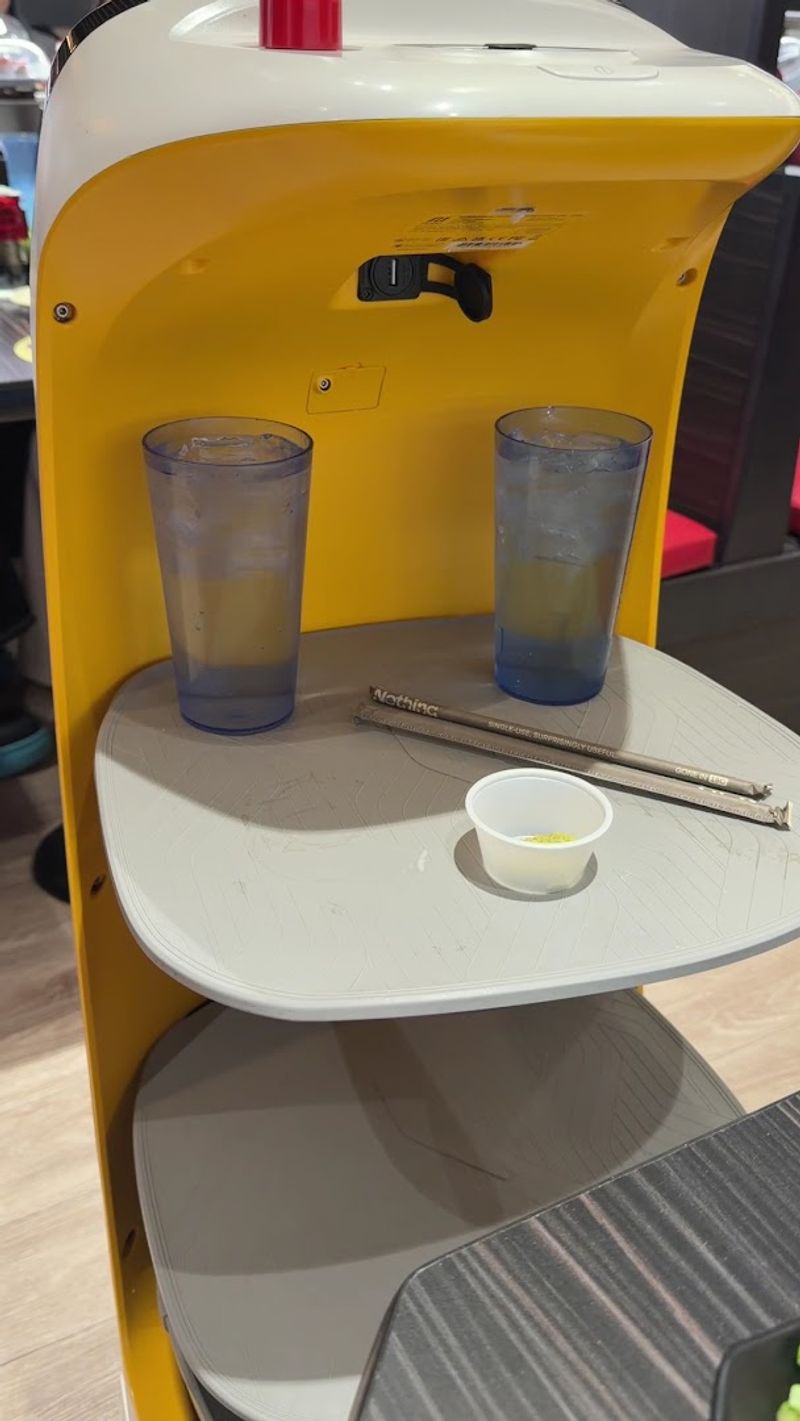 This futuristic Indiana restaurant zooms food to your table on a high ...