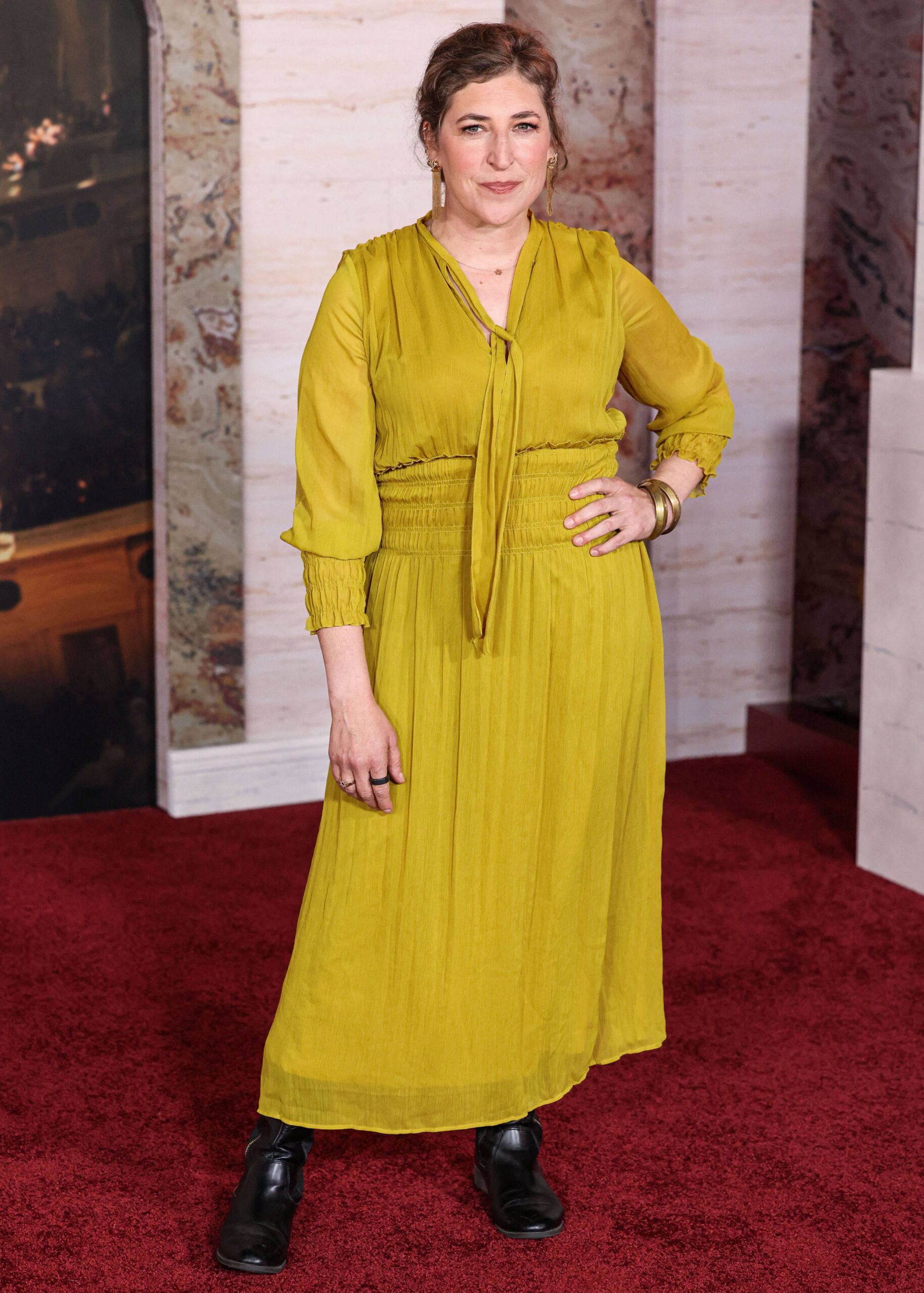 Mayim Bialik says one GLP‑1 shot gave her 'explosive' side effects and ...