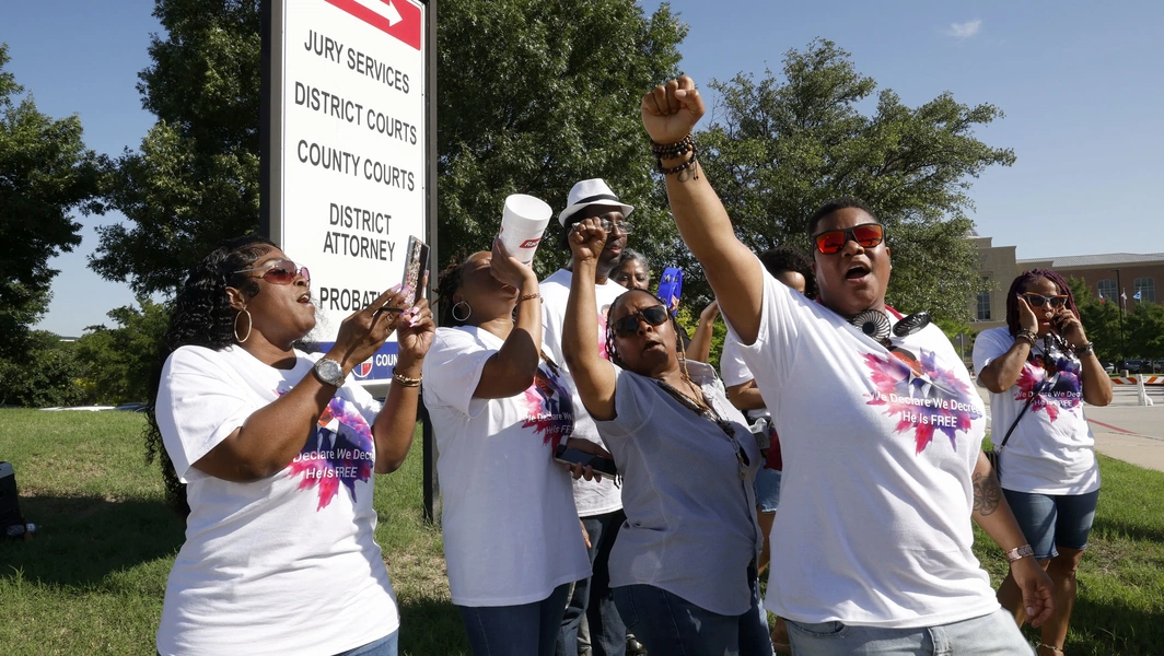 Jury convicts Texas teen in track meet stabbing