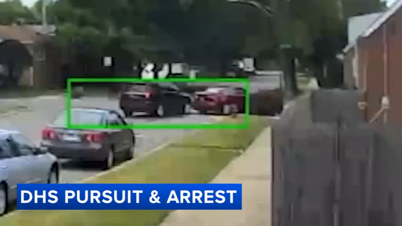 ICE agents seen chasing car on NW Side before crash: witness, video