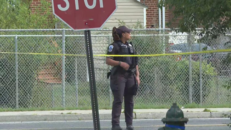 Man found unconscious after shooting in Southeast DC