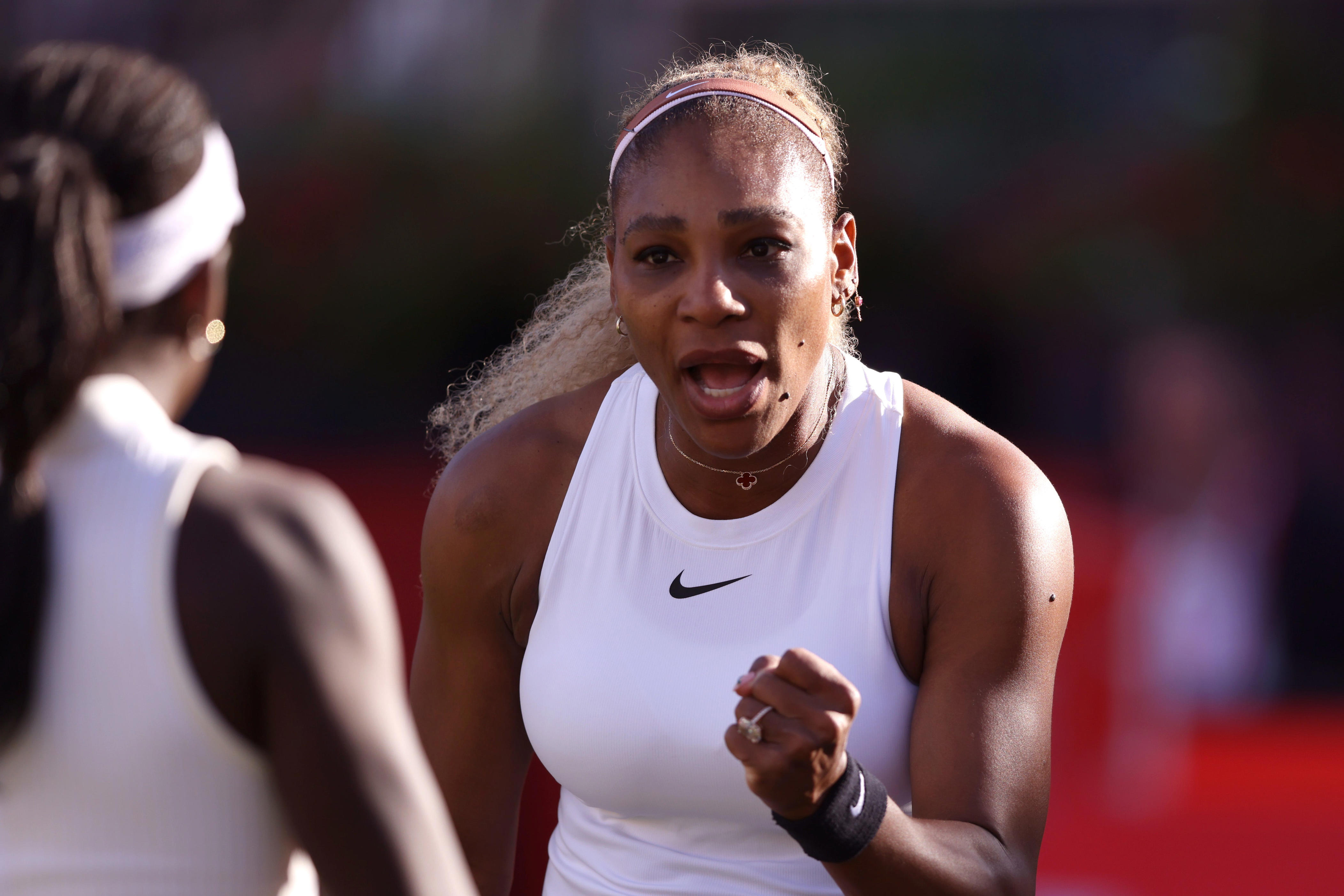 Serena Williams delivers vintage performance in imperfect tennis return