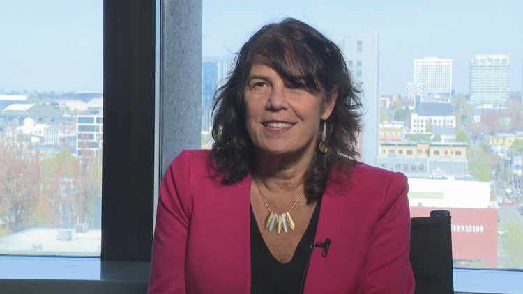 Former Multnomah County Commissioner Sharon Meieran announces bid for ...