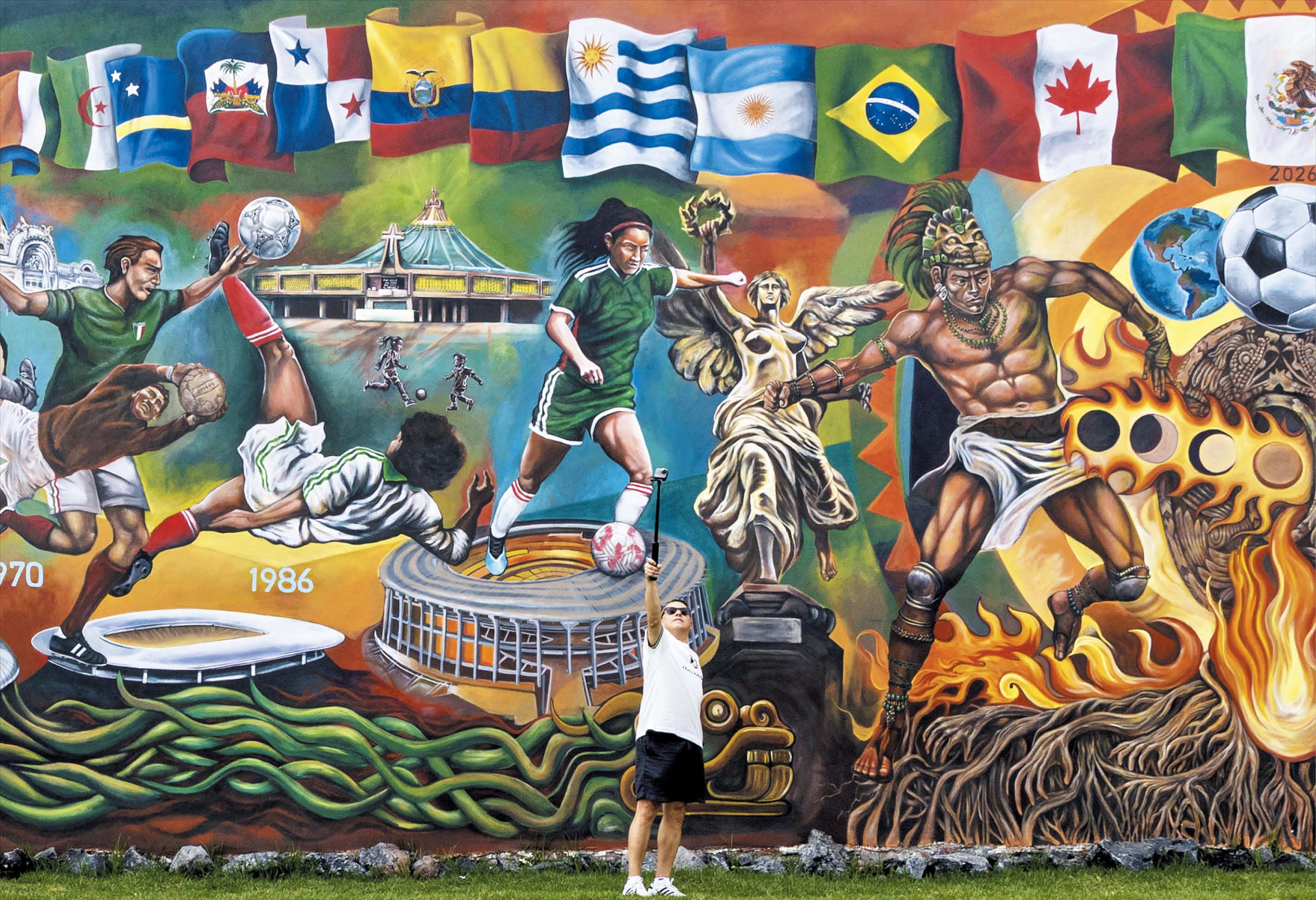 Mexico's 200-meter World Cup mural sets Guinness record