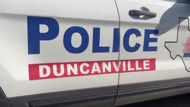 3 dead, including child, after suspected street race in Duncanville ...