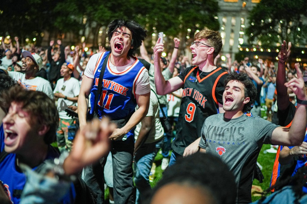 Knicks mania gives New Yorkers anxiety as psychologist shares diagnosis ...