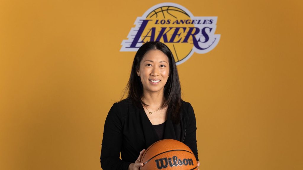 Lakers name Elaine Shen chief financial officer