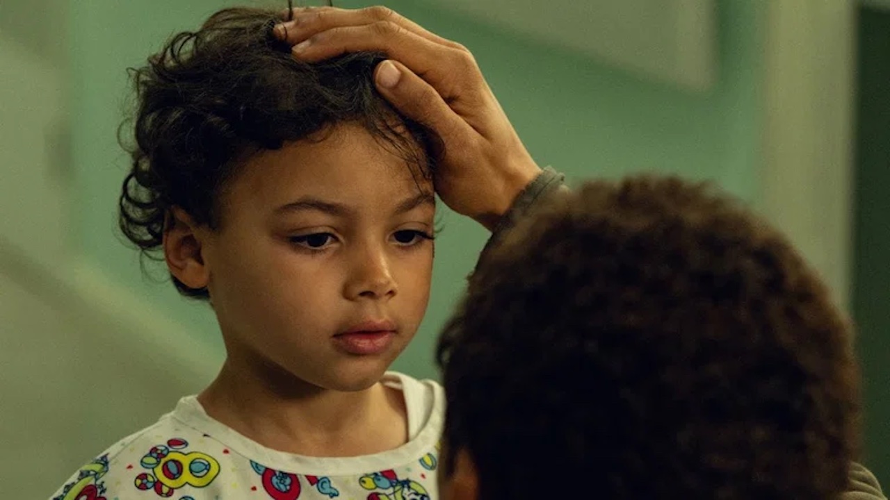 « Elle prend aux tripes », cette nouvelle série Netflix déchirante déjà ...